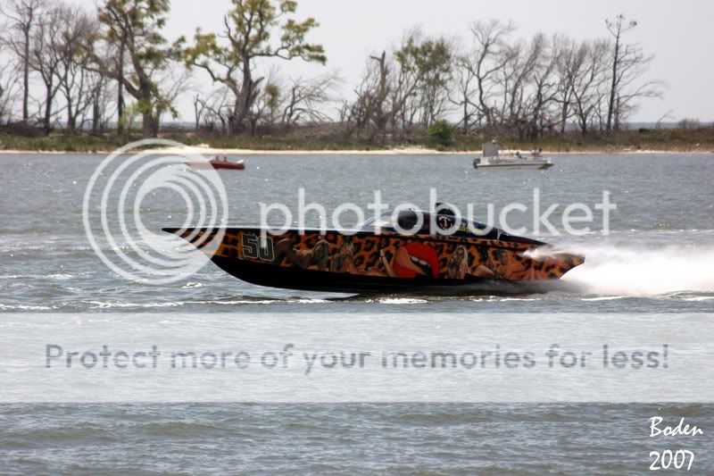 More Biloxi race pics - Offshoreonly.com