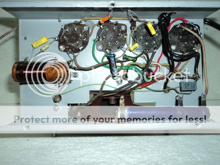 Please Identifying this Halson Radio - Antique Radio Forums