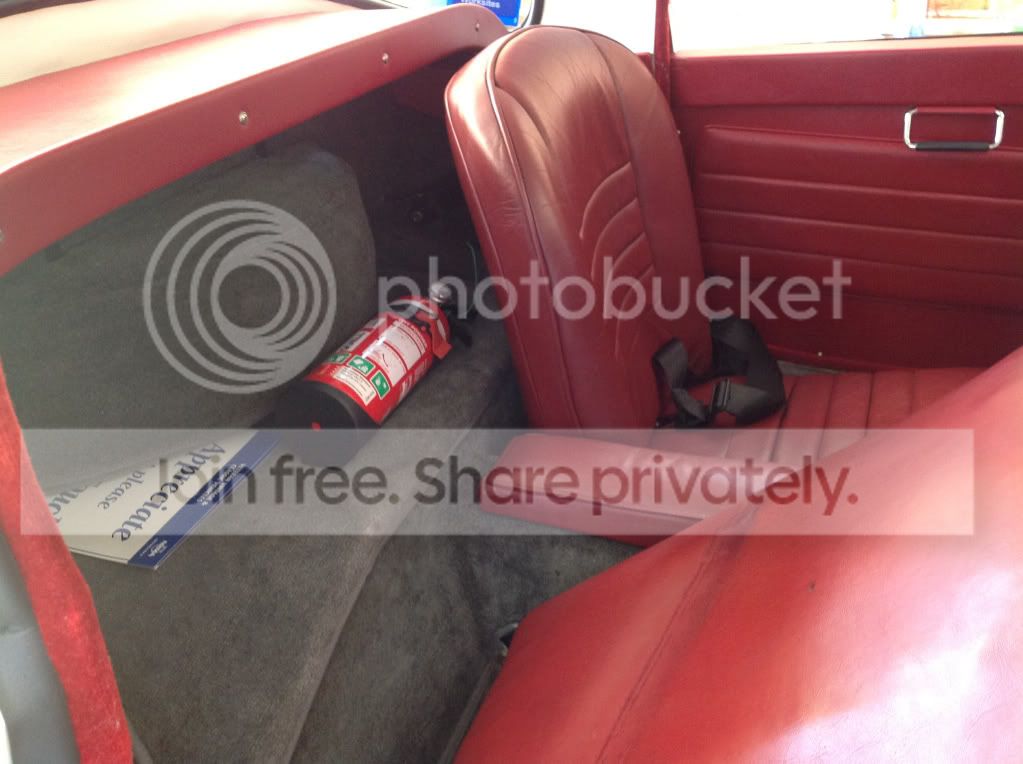 Fire Extinguisher Mounting : MGA Forum : The MG Experience
