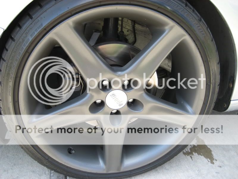 MINT gunmetal powdercoat 19in MODA r6 on barely used potenza tires | VW ...